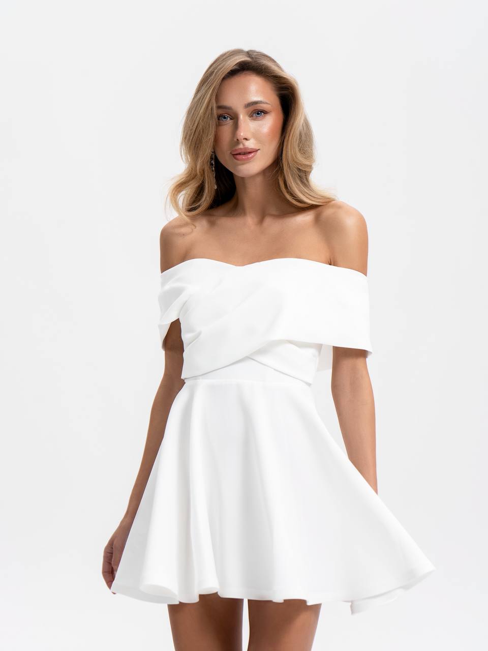 White mini dress “Aurora” – Garde-robe Boutique EU